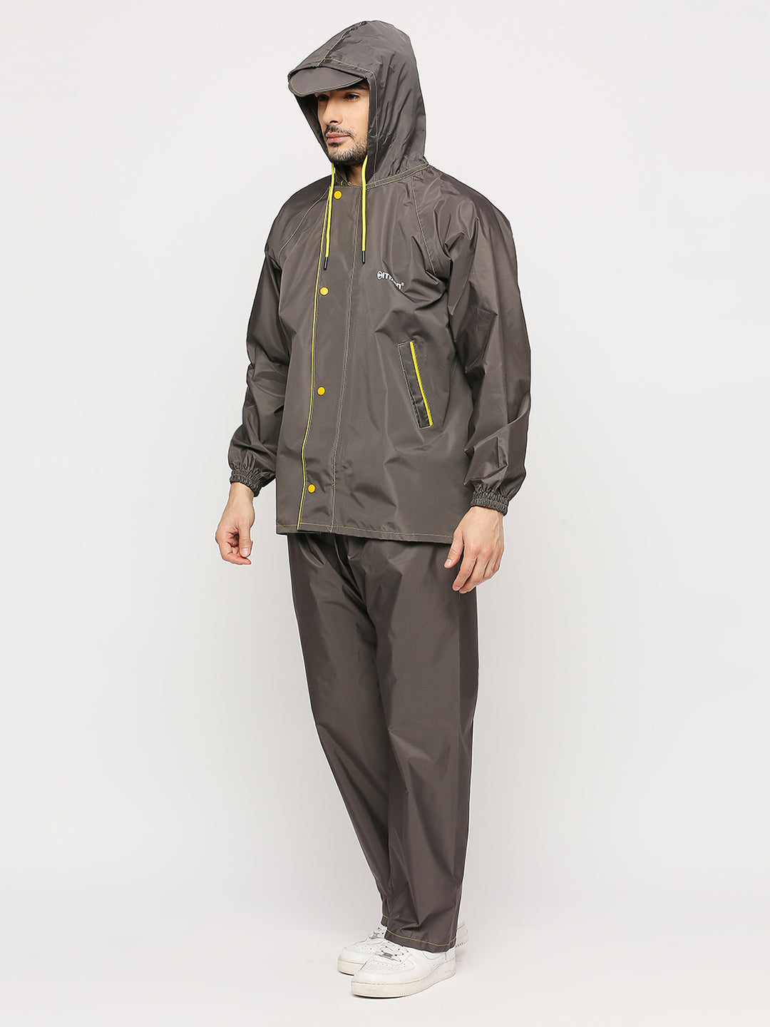 Sleek Tapping Raincoat Suit with Free-leak proof pouch – Citizen
